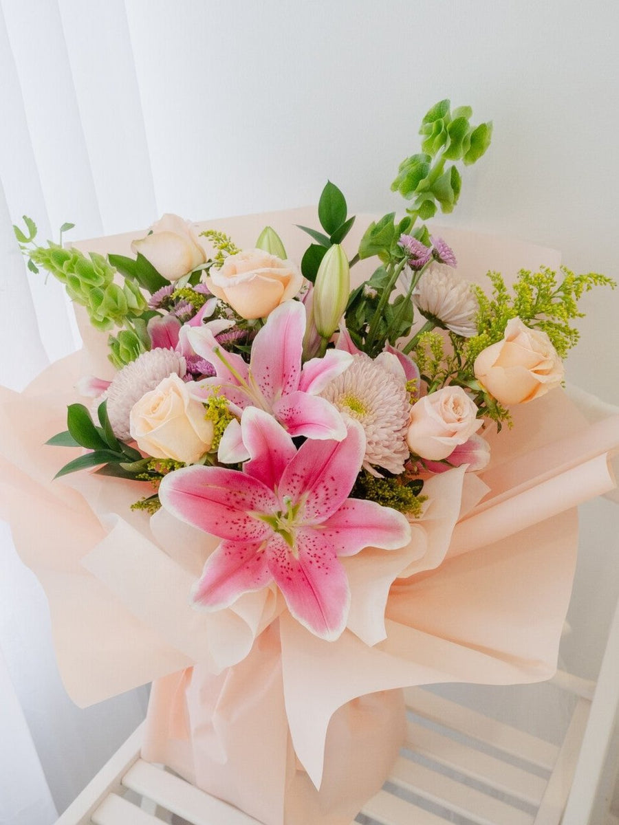 Grateful Memory Flower Bouquet | Flower Delivery Toronto | Flower Shop ...