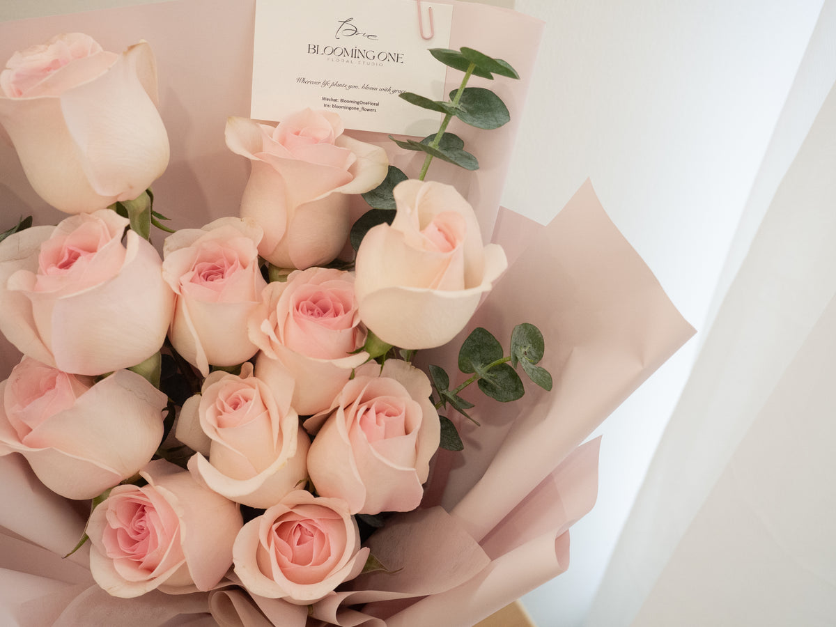 VALENTINE'S DAY Pinky World | Flower Delivery Toronto | Flower Shop ...