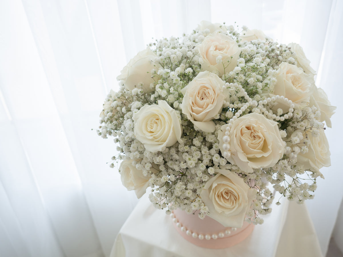 Valentine's Day Playa Blanca Rose Arrangement Ivory Reverie – 2026 情人节 ...