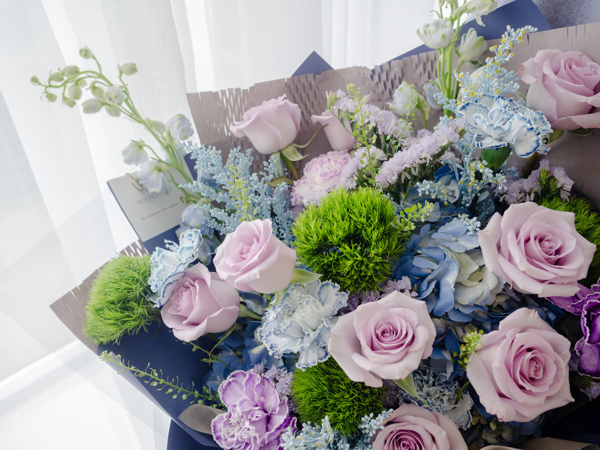 Moonlit Alice | Flower Delivery Toronto | Flower Shop Toronto – Flower ...